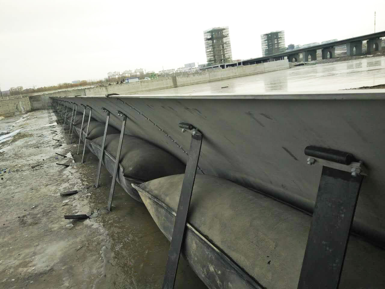 Inflatable Rubber Dam for Agriculture - Buy Rubber Dam, Air Filled ...
